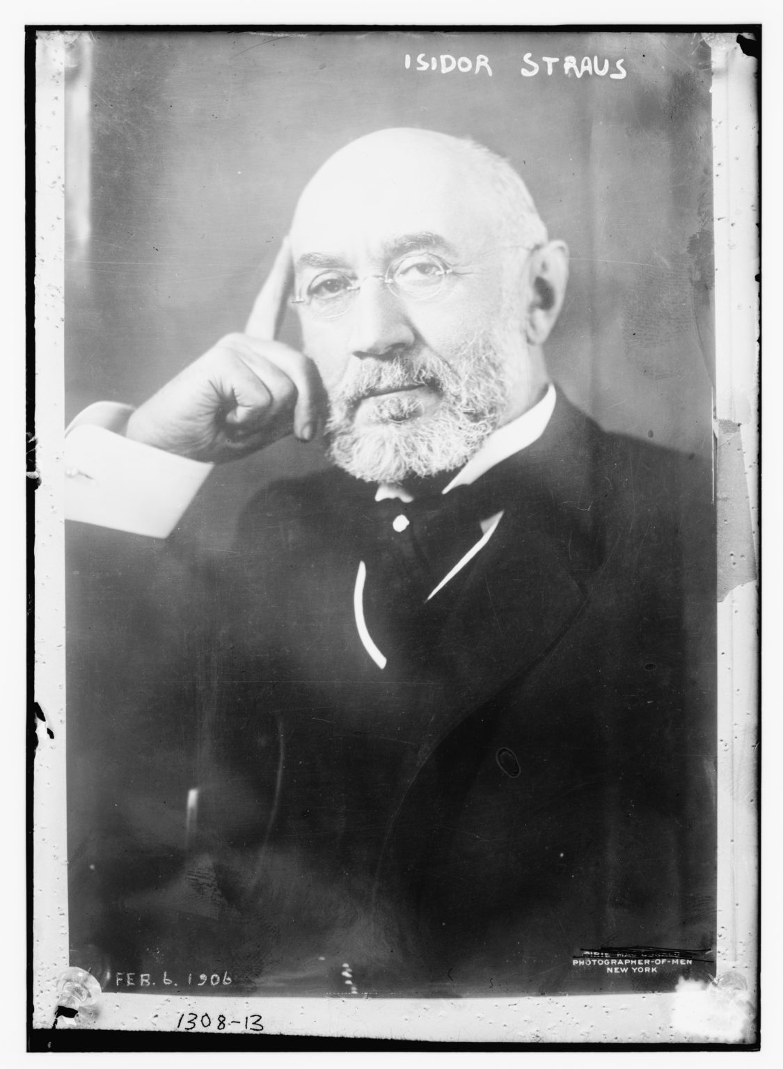 “In Death They Were Not Divided”: Isidor & Ida Straus - Soliloquism